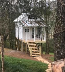 Barn Wedding Venue - Near Chattanooga, TN - The Barn at High Point Farms